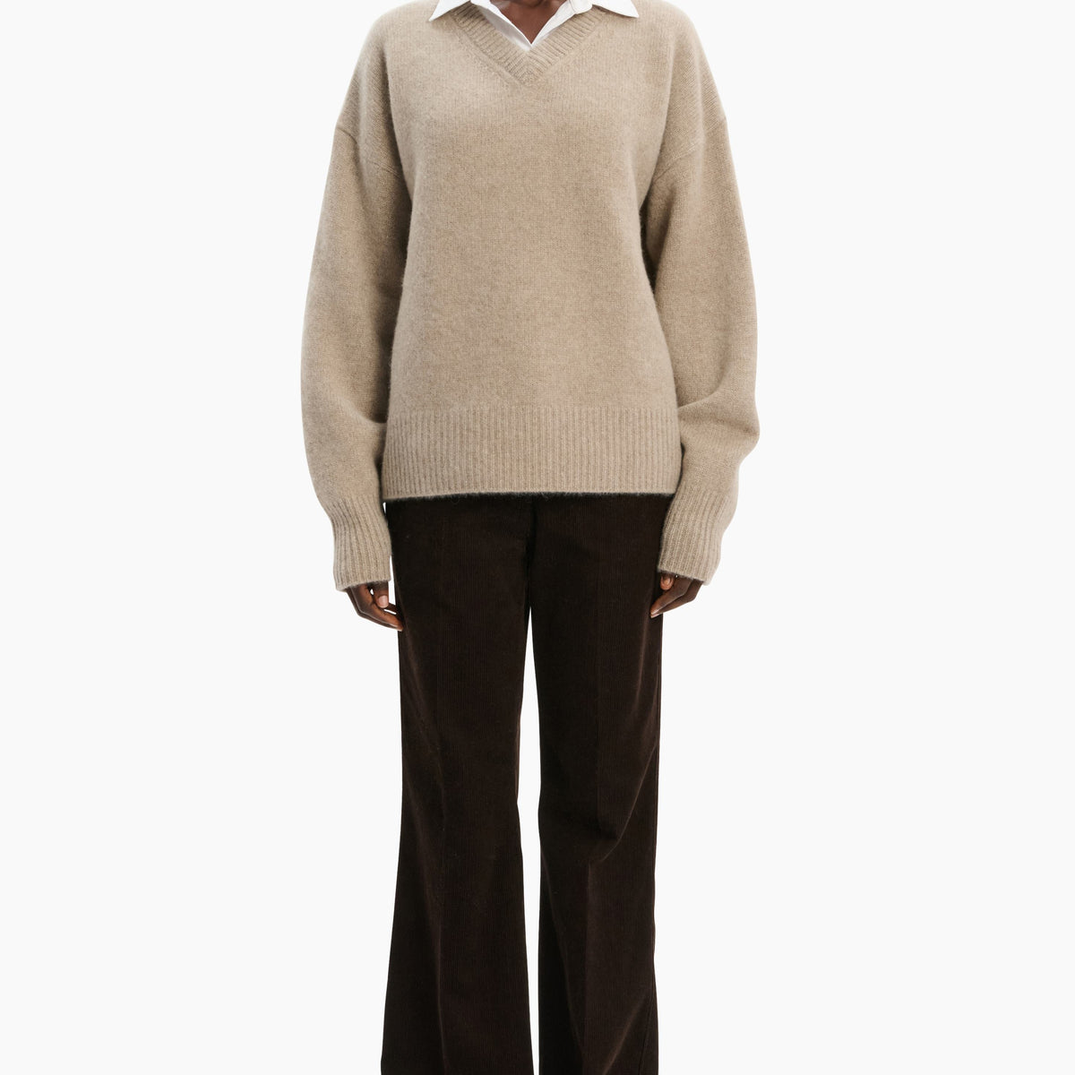 Estelle Chunky Cashmere Sweater in Beige for Women | arch4 – Arch4